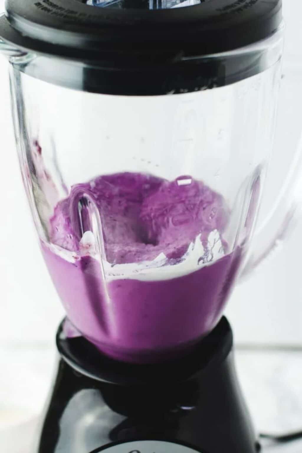 Lemon Blueberry Smoothie - Cozy Peach Kitchen