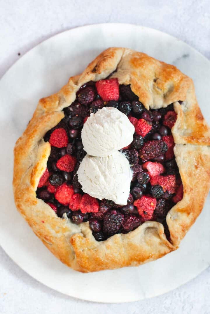 How to Make Galette Dough - Cozy Peach Kitchen