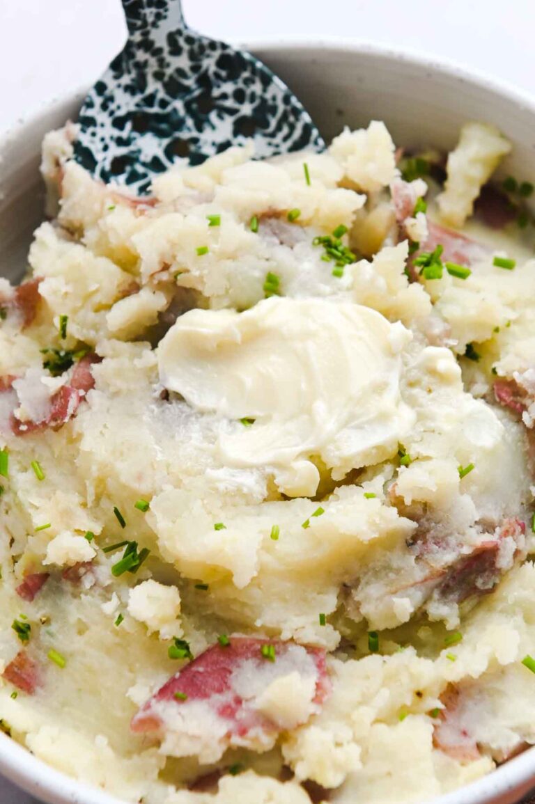 Easy Mashed Red Potatoes - Cozy Peach Kitchen
