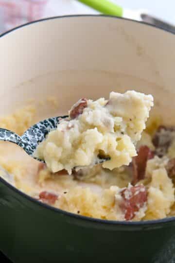 Easy Mashed Red Potatoes - Cozy Peach Kitchen
