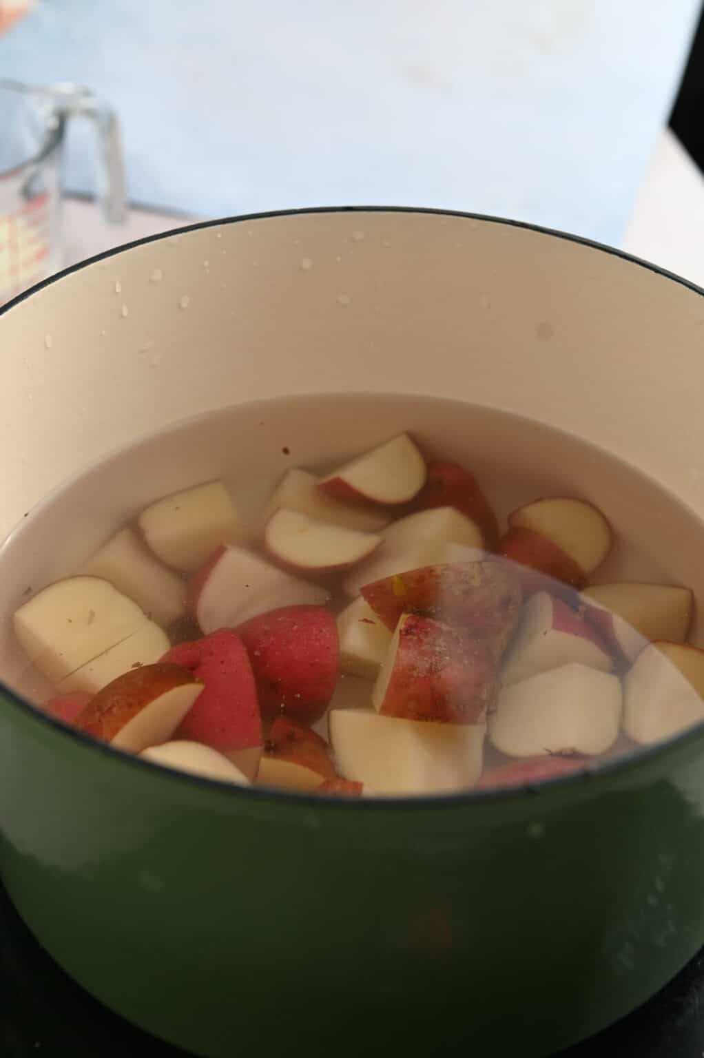 Easy Mashed Red Potatoes - Cozy Peach Kitchen