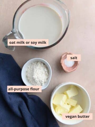 Vegan Bechamel Sauce (White Sauce) - Cozy Peach Kitchen