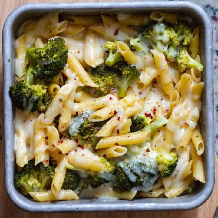Baked Cheesy Pasta with Broccoli - Cozy Peach Kitchen